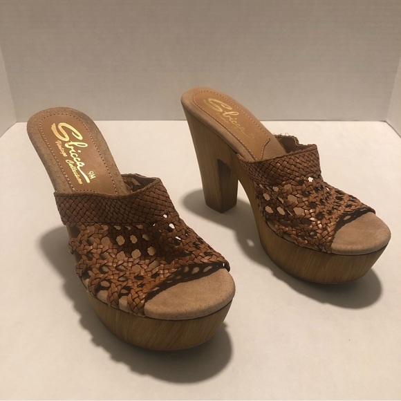 Sbicca | Shoes | Sbicca Vintage Collection Chunky Wooden Heel Sandal ...